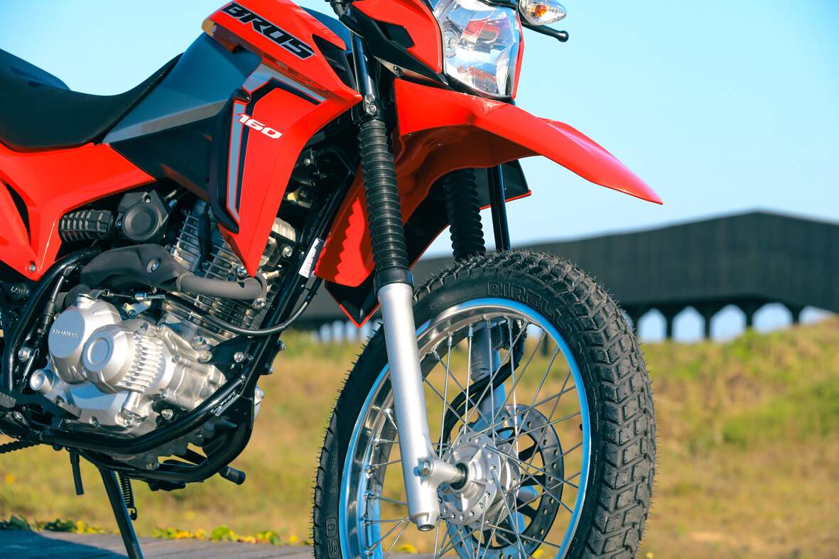 Honda Bros 2022 parte de R$ 14.600 | Motociclismo Online