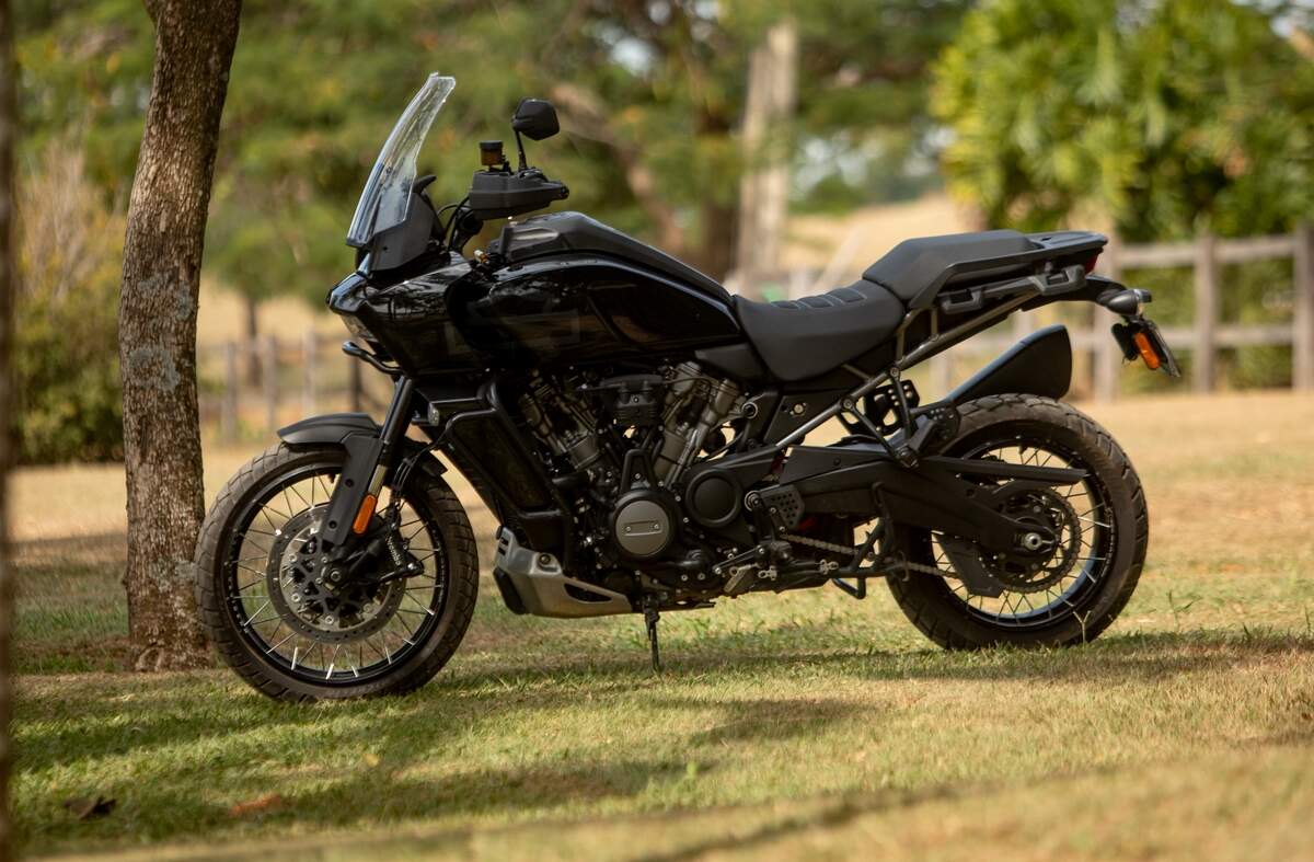 Harley-Davidson Pan America surpreende na pilotagem (vídeo ...