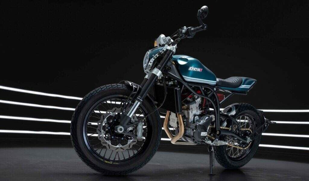 CCM Classic Tracker 2022, uma retrô inglesa inspirada no Flat Track