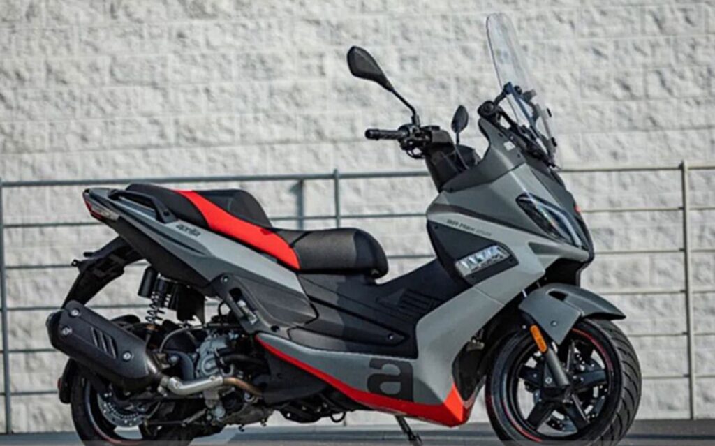 Aprilia SR Max 250 HPE, nova aposta de scooter