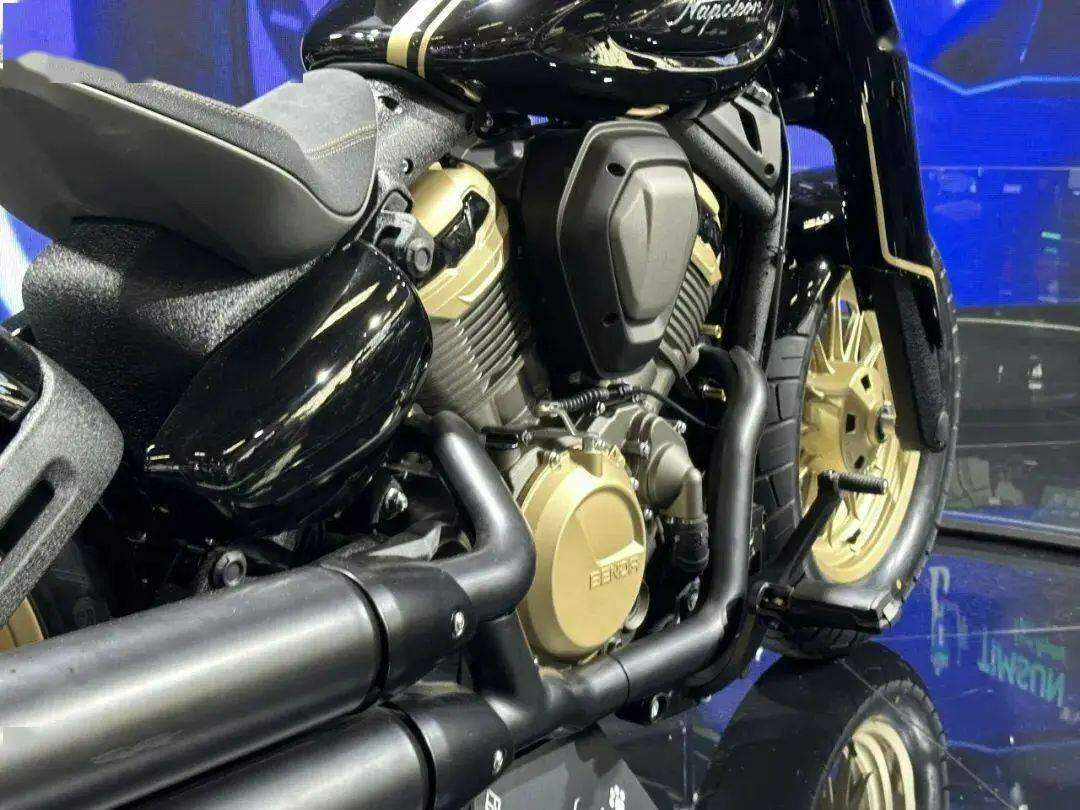 Benda Napoleon 450: nova cruiser chinesa a caminho da Europa?