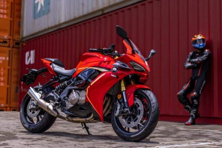 QJ Motor SRK 600 RR 2024: um canhão chinês