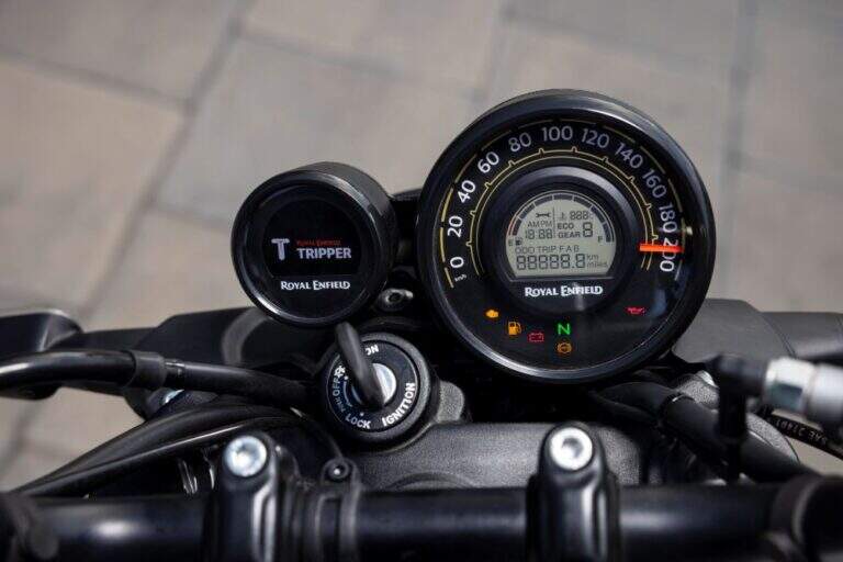 Royal Enfield Guerrilla 450 no Brasil em 2025; detalhes da roadster ...