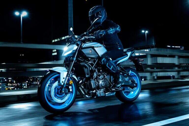 Nova Yamaha MT-07 estreia visual renovado e versão automatizada