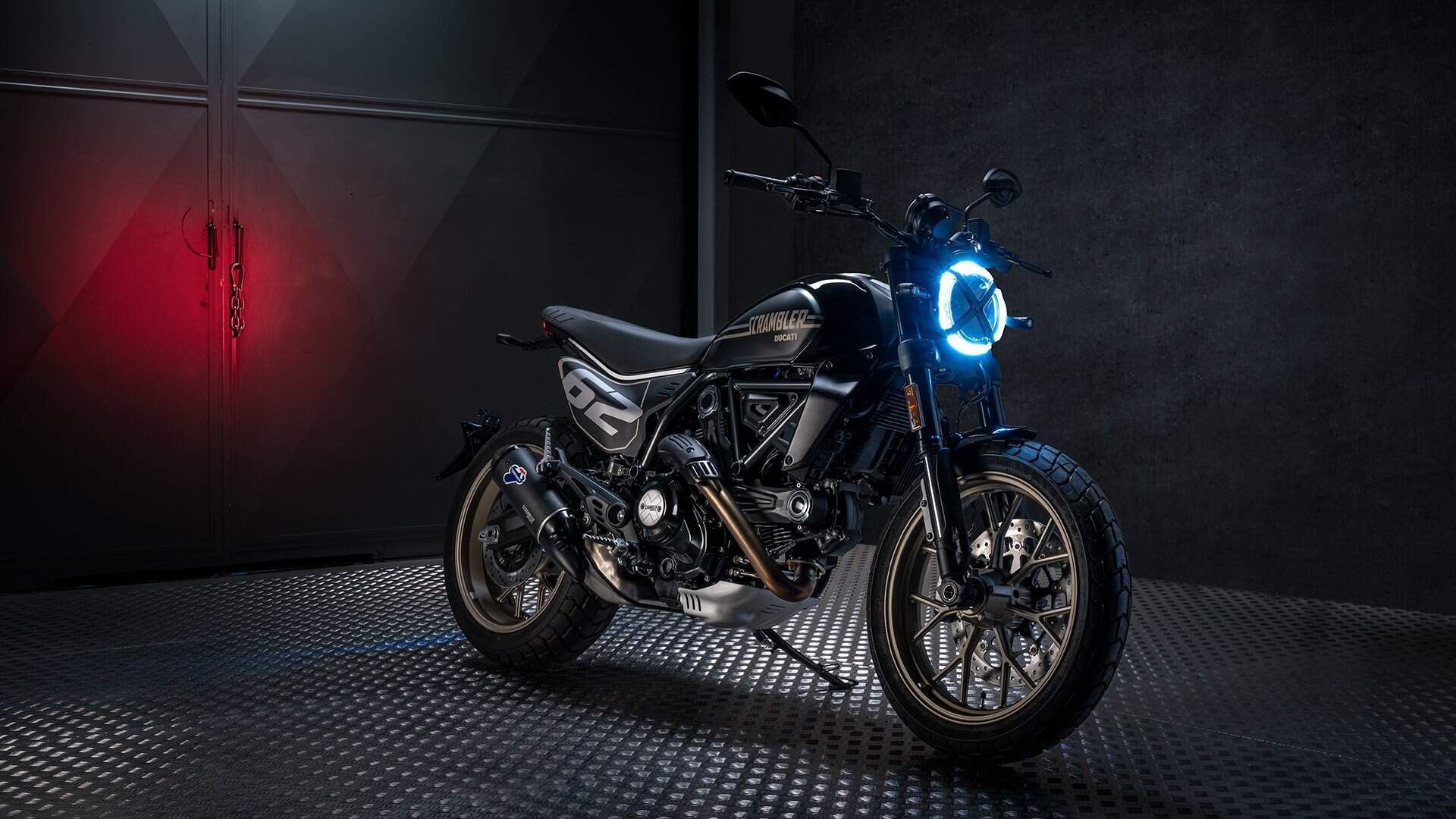 Ducati apresenta novas Scrambler 800: Icon Dark e Full Throttle
