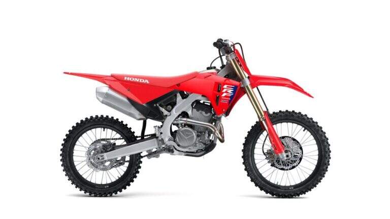 Honda CRF 250 e 450 são atualizadas no Brasil; preços e detalhes