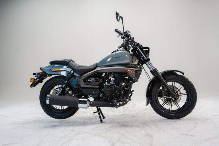 Shineray Iron 250: nova custom chega às lojas - detalhes e preço