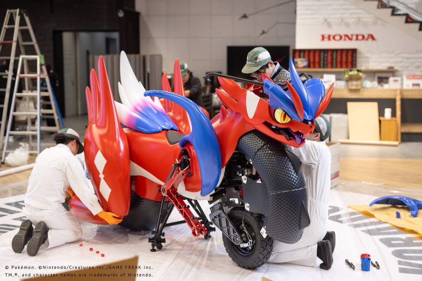 Veja fotos da moto da Honda inspirada no universo Pokémon