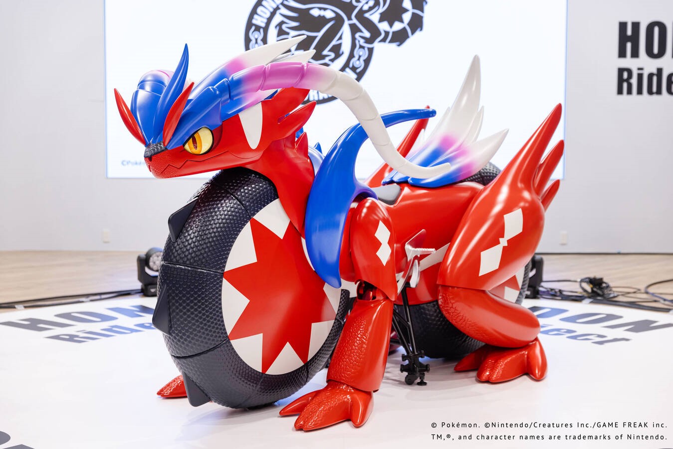 Veja fotos da moto da Honda inspirada no universo Pokémon