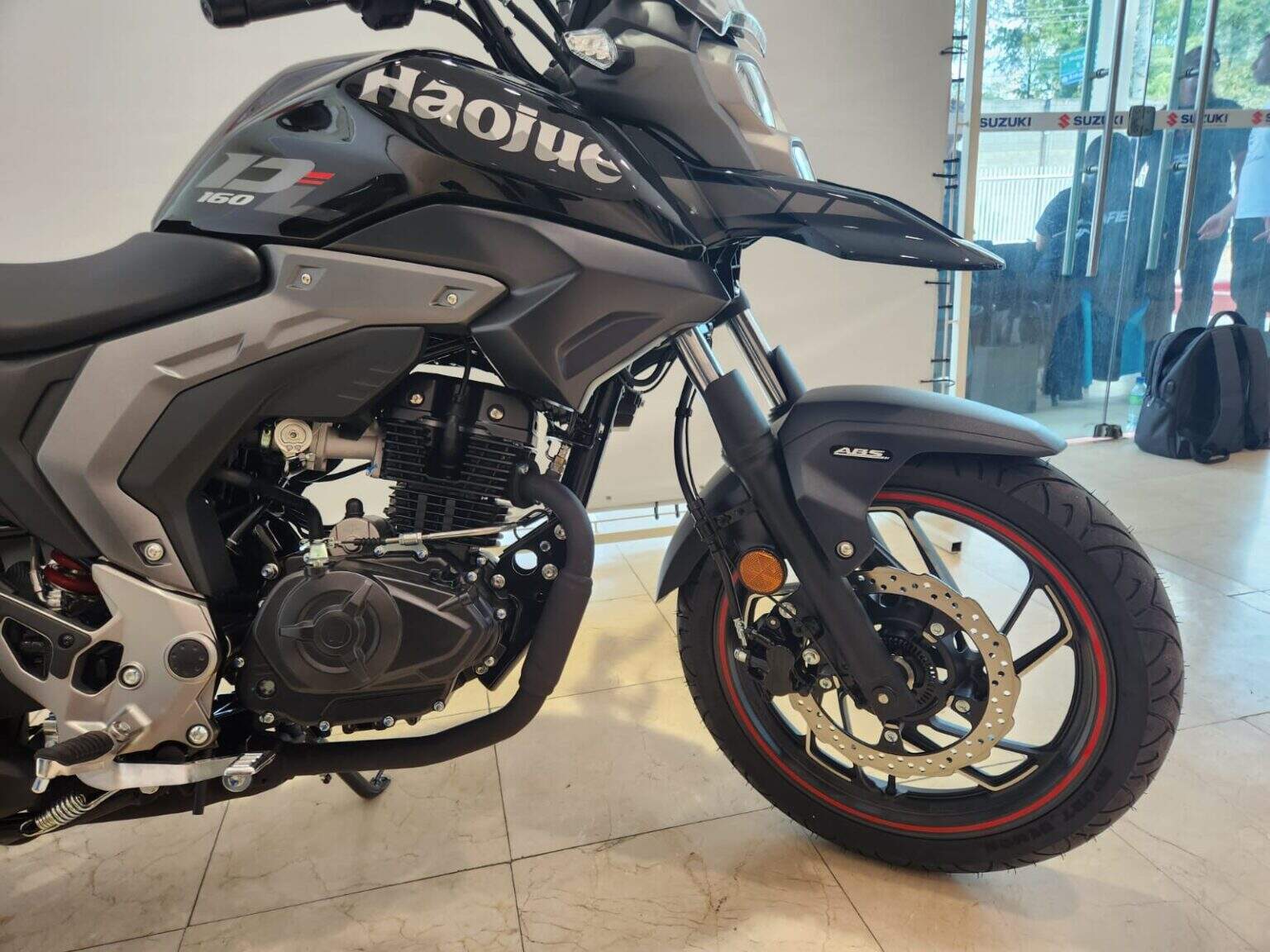 Haojue DL 160 é lançada no Brasil; preço e fotos da crossover de entrada