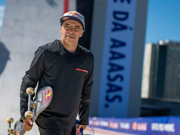 Sandro Dias quebra recorde mundial em megarrampa com apoio da Honda