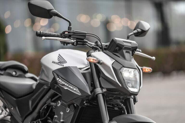 Honda CB 500 Hornet 2027 é lançada oficialmente; confira detalhes e ...
